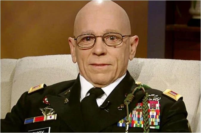 Quân nhân Mỹ cuối cùng của kỷ nguyên Chiến tranh Việt Nam nghỉ hưu ...