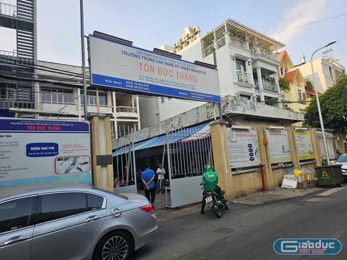 Trung cấp nghề Kỹ thuật nghiệp vụ Tôn Đức Thắng tuyển vượt quy mô tuyển ...