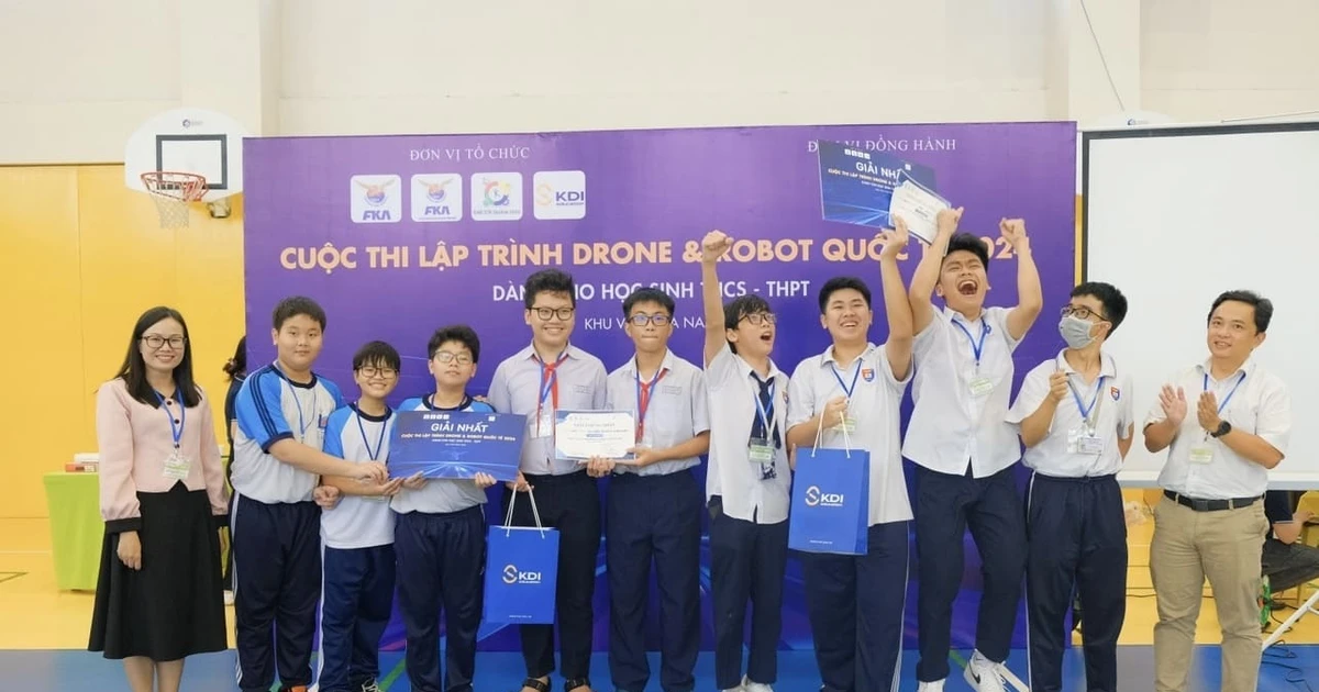 Vòng thi quốc gia KV phía Nam - Cuộc thi lập trình Drone và Robot quốc tế 2024 | Giáo dục Việt Nam