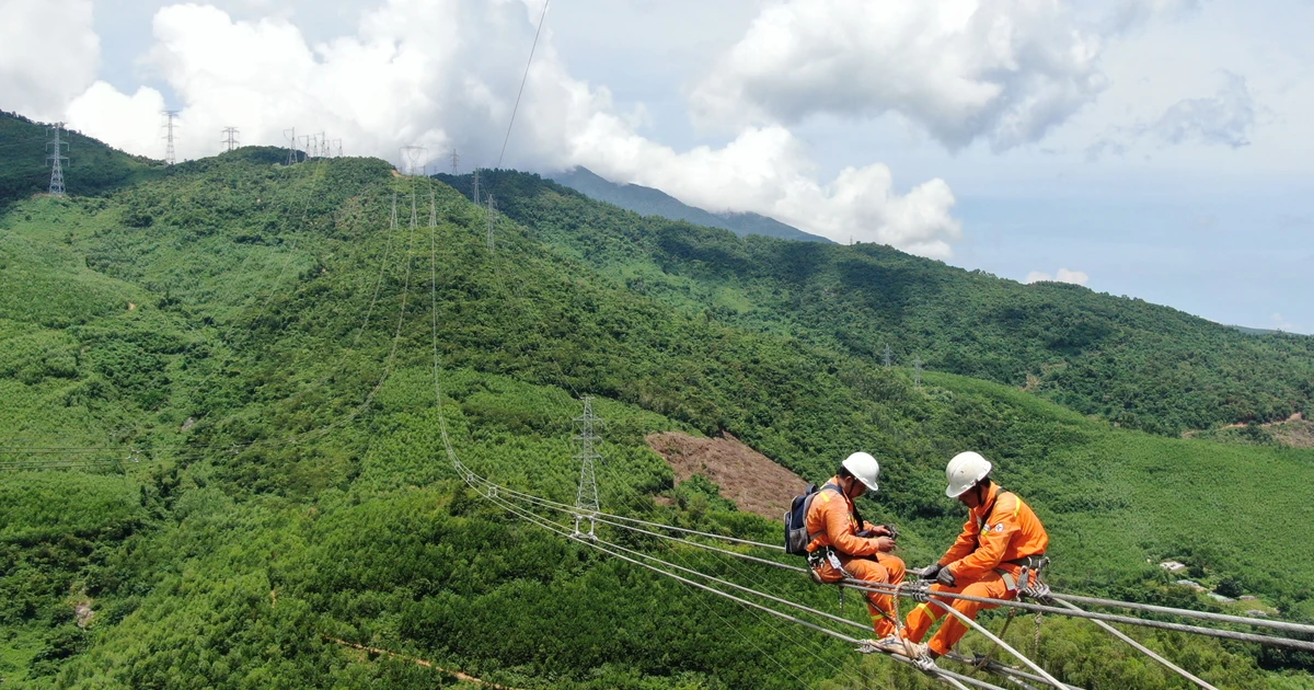 Đường dây 500kV Bắc - Nam mở đầu cho hiện đại hóa hệ thống truyền tải ...